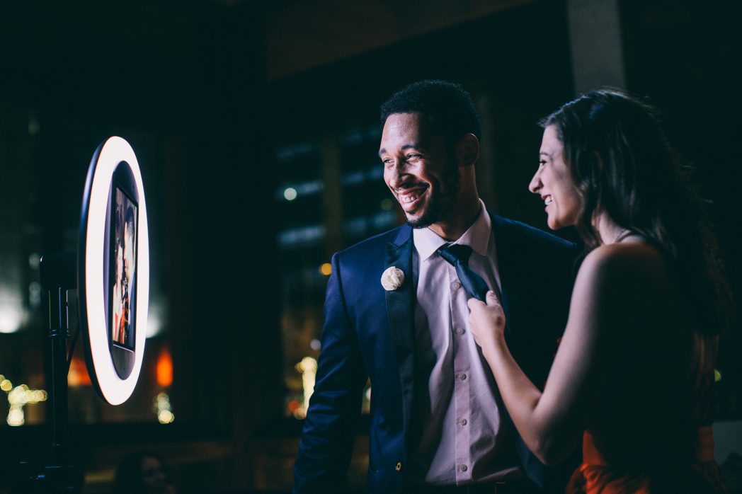 Top 6 Photography Lighting Tips for Beginners – Simple Booth